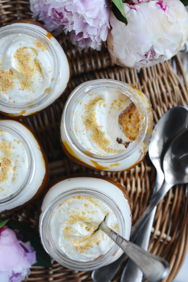 Bethcakes' No-Bake S'mores Cheesecakes in Jars