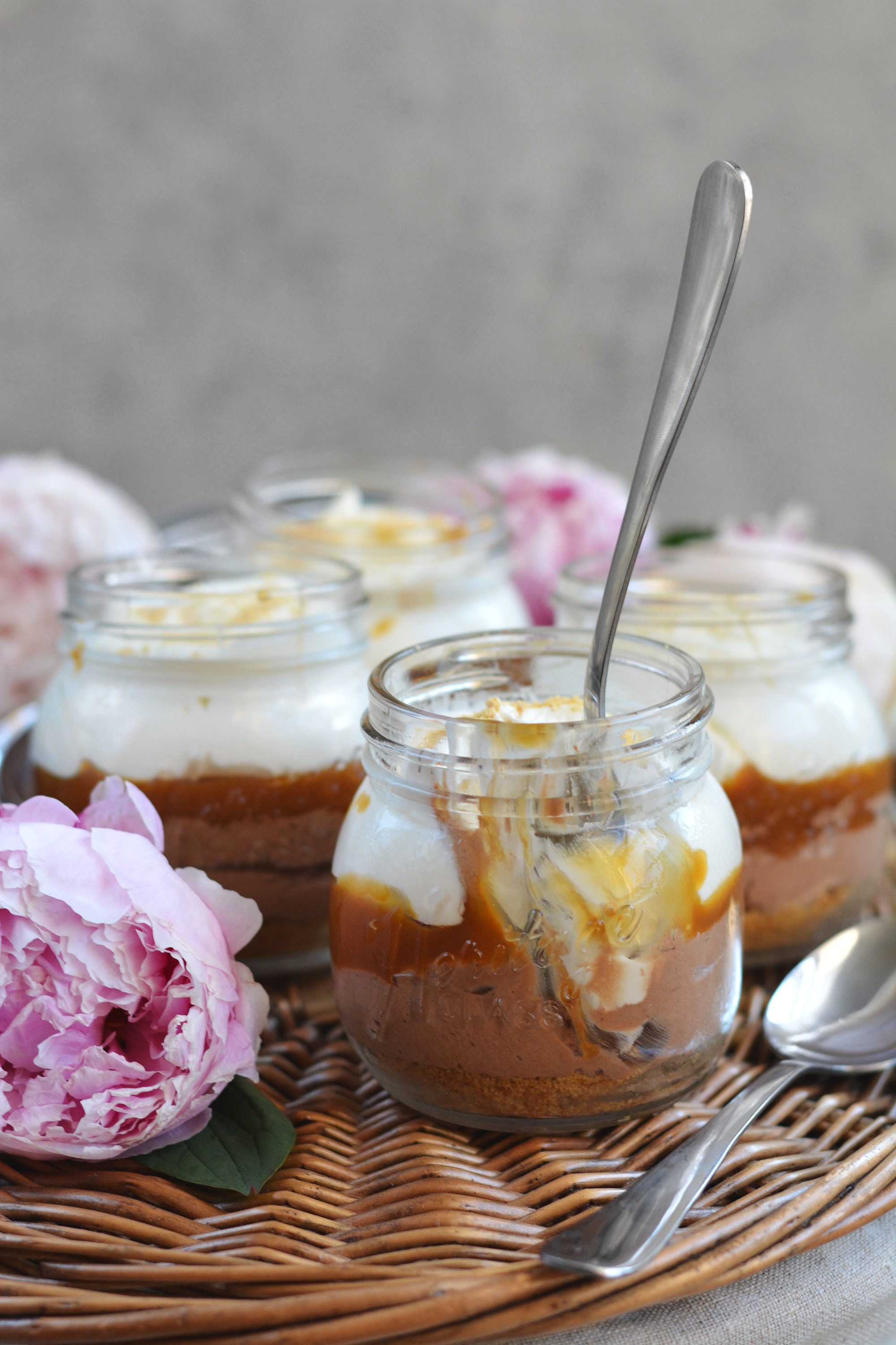 Bethcakes' No-Bake S'mores Cheesecakes in Jars
